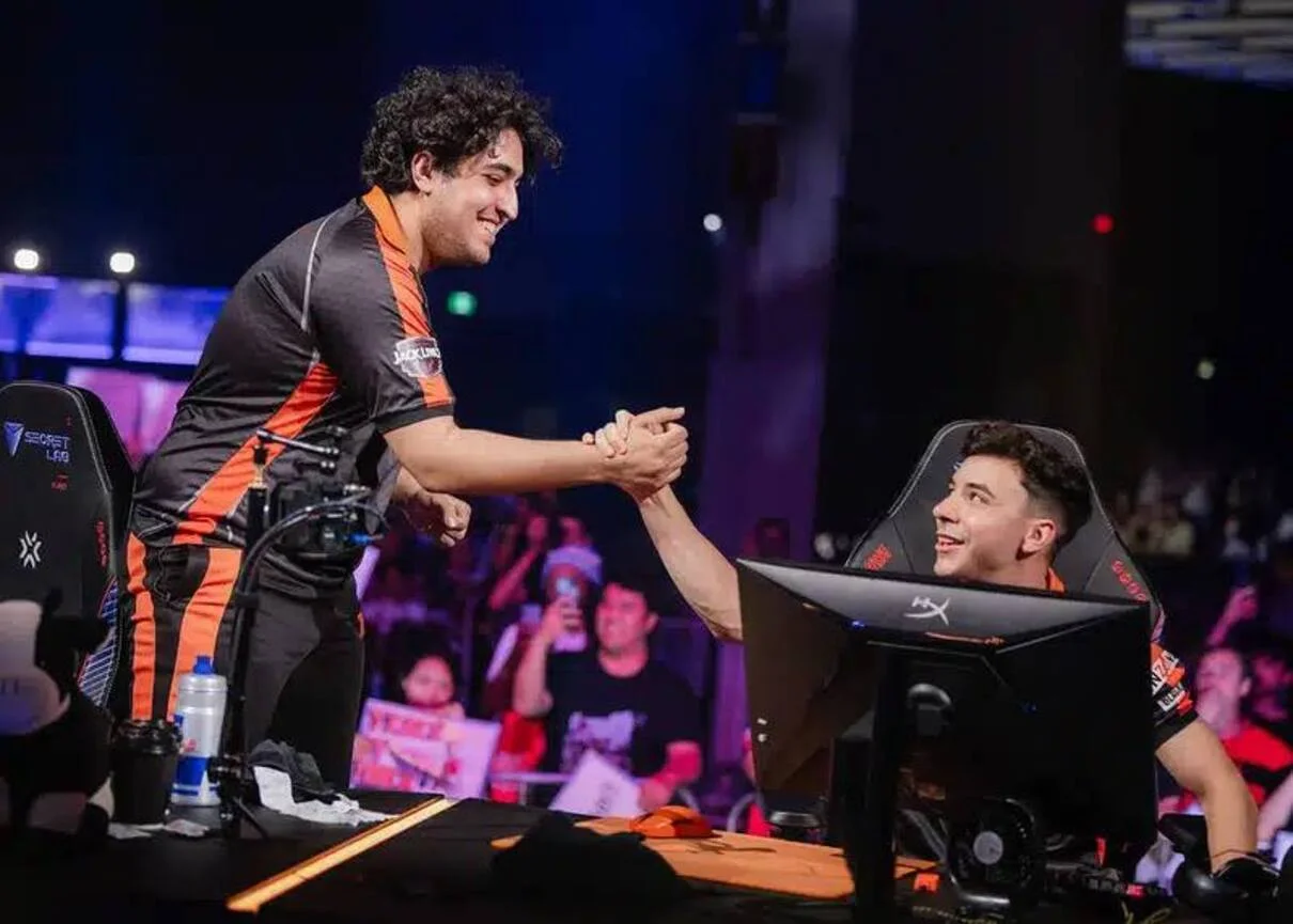 Paper Rex побеждает Fnatic и завоёвывает трофей VALORANT Masters ...